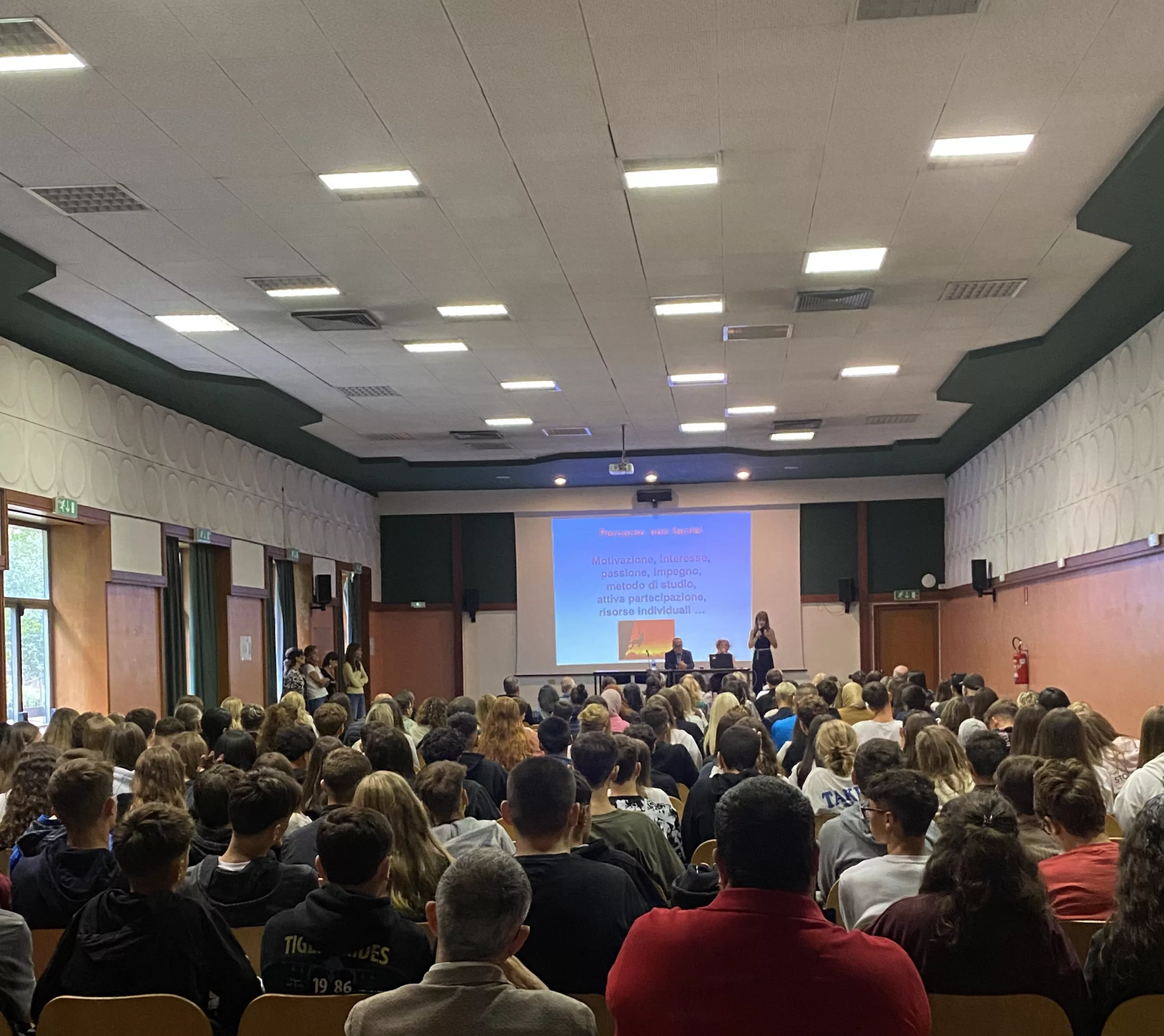 Benvenuti ai nostri studenti di prima! – Liceo Galileo Galilei – Legnano